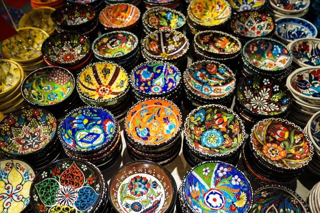 A Guide to Traditional Turkish Ceramics and Where to Buy Them - Visit ...